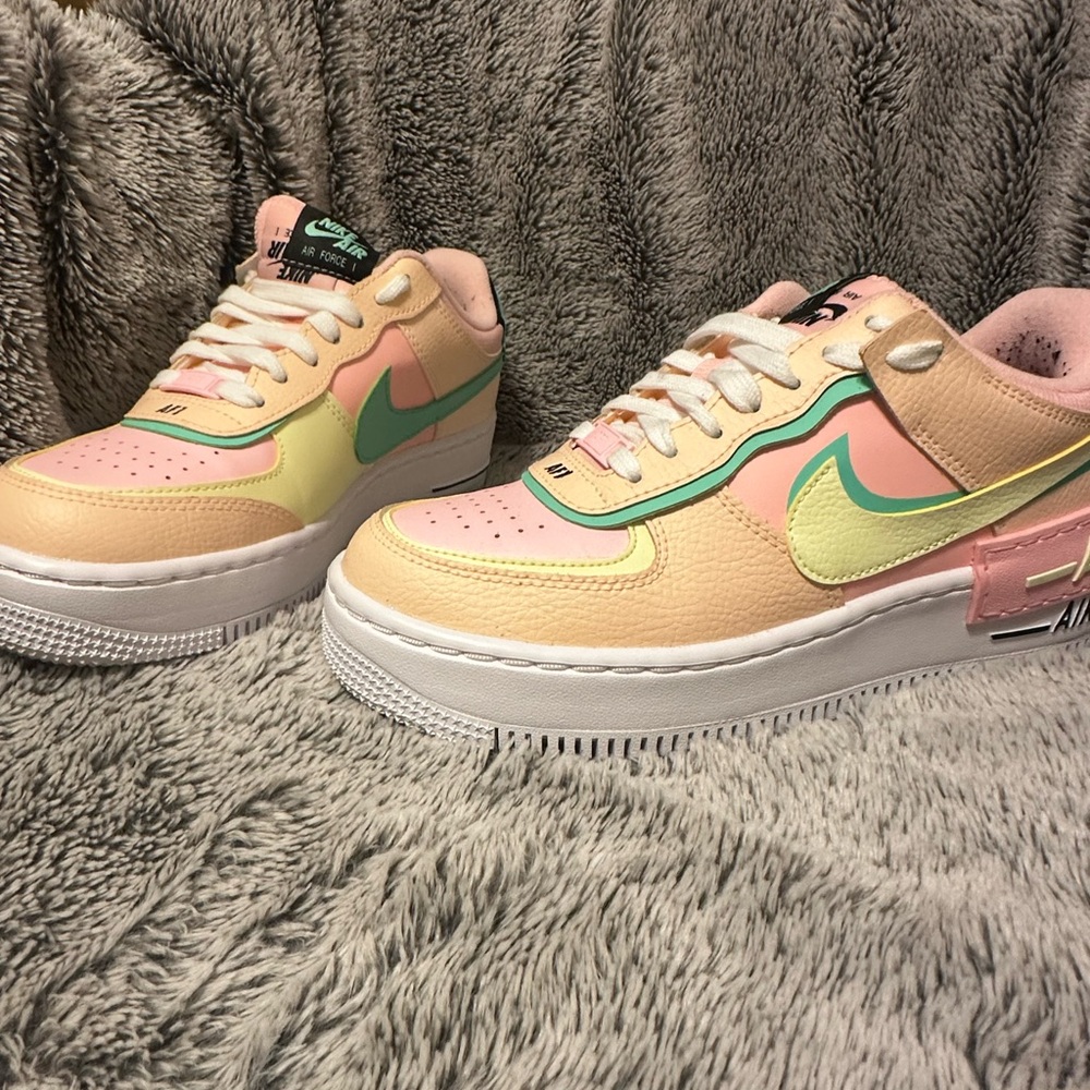 Nike Women's Air Force 1’s - Gem